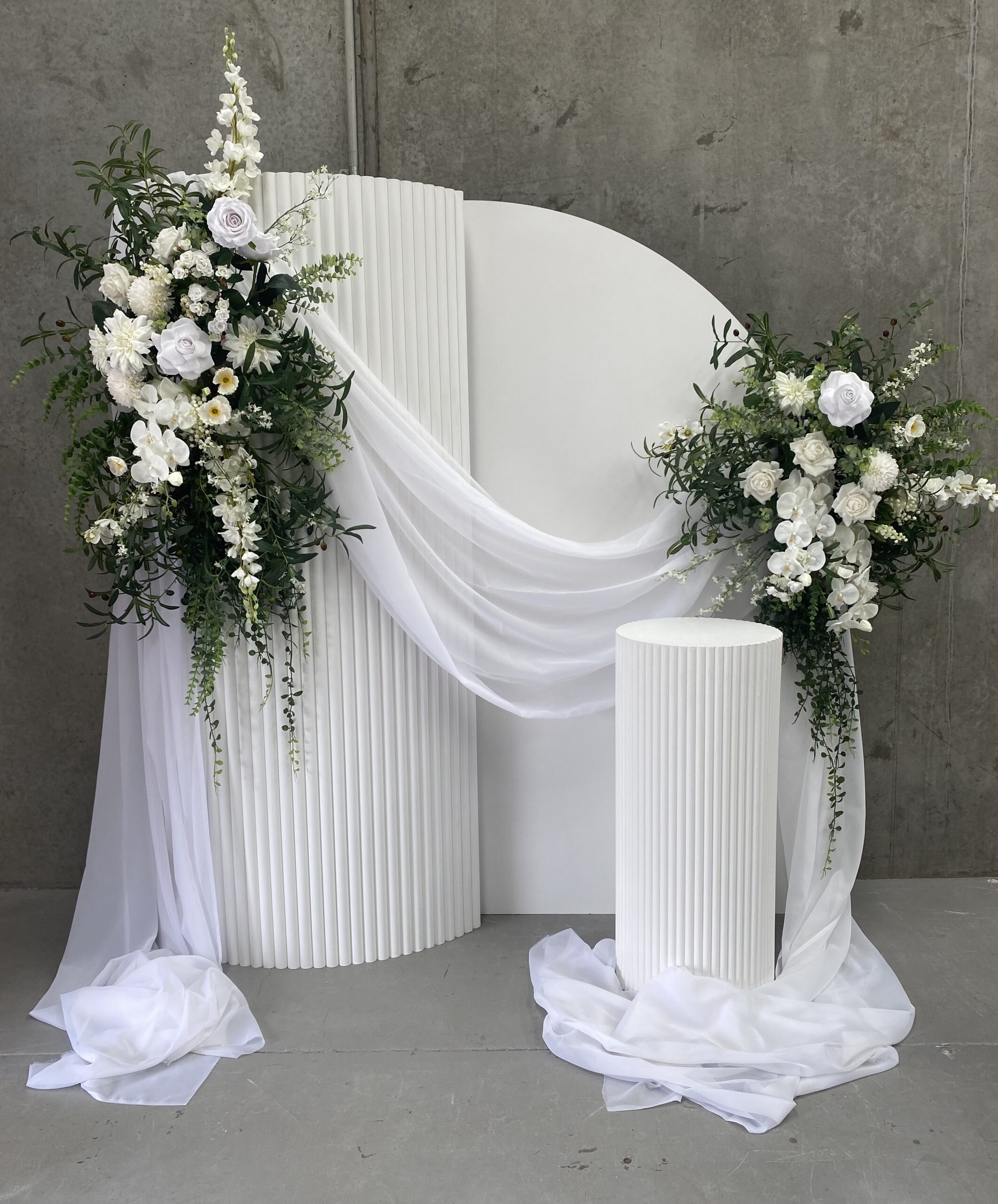 Arbor's and Backdrops | Garden of Eden Deluxe Package - A Day to ...