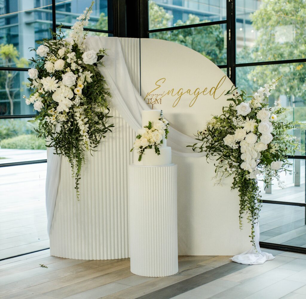 Arbor's and Backdrops | Garden of Eden Deluxe Package - A Day to ...